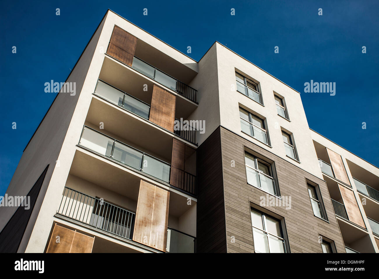 Residental structure hi-res stock photography and images - Alamy
