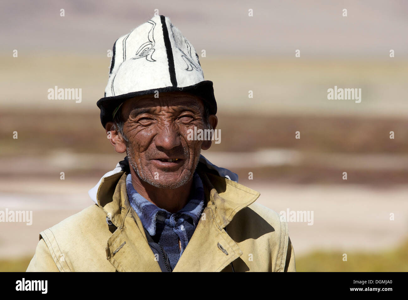 Tajikistan indigenous hi-res stock photography and images - Alamy