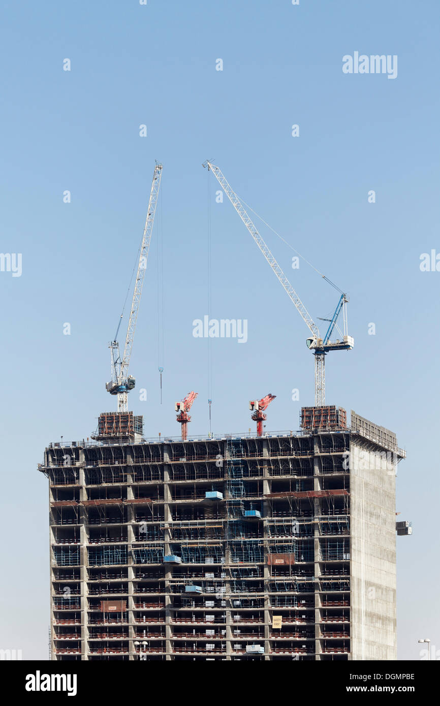 Skyscraper construction hi-res stock photography and images - Alamy