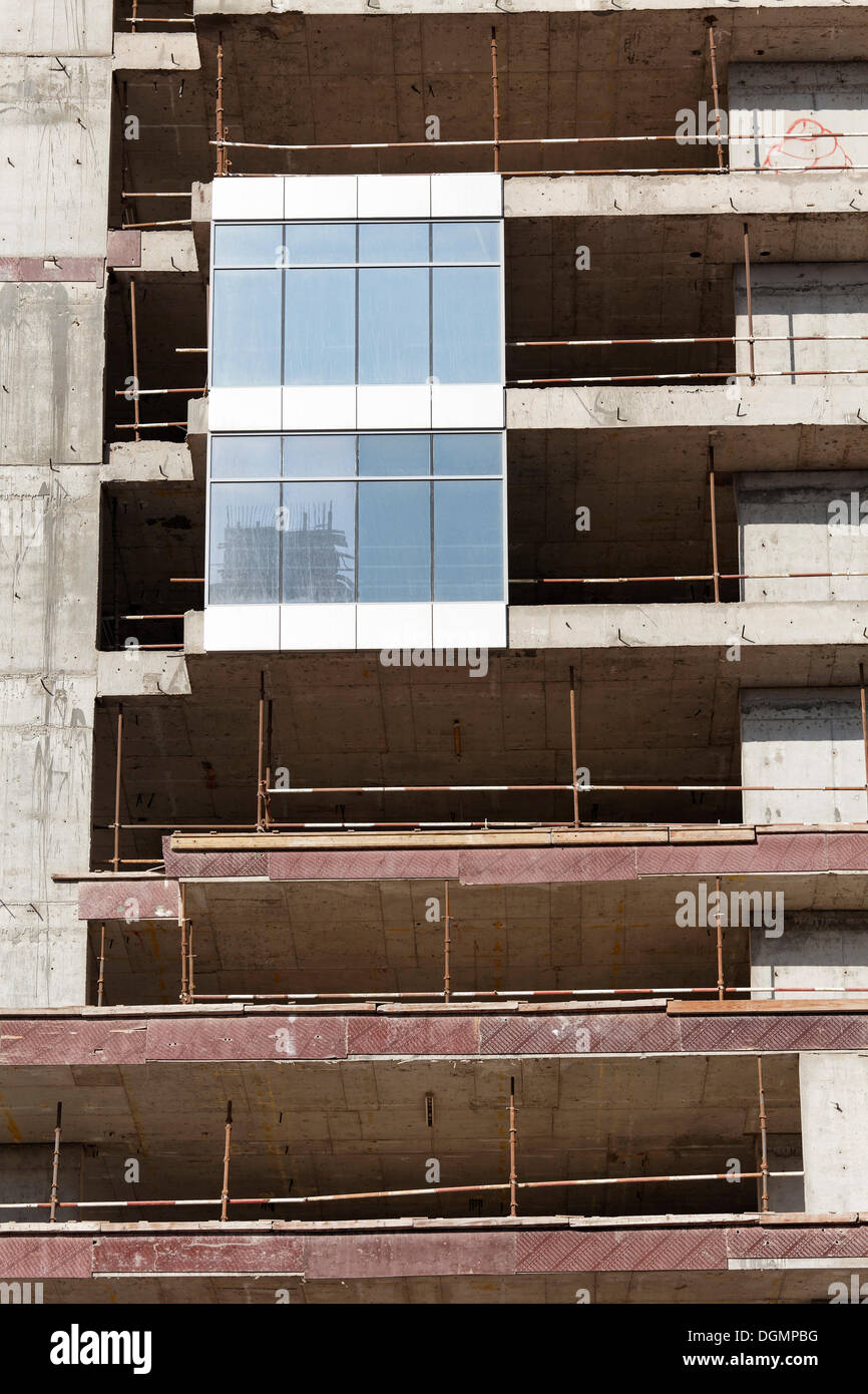 Shell of a building hi-res stock photography and images - Alamy