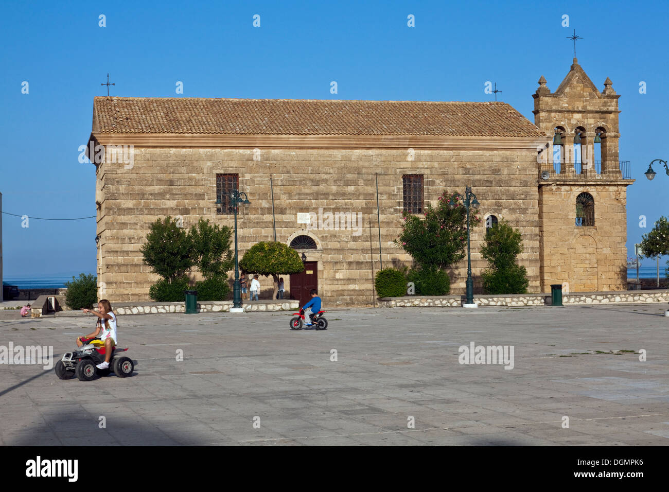 St Nicholas of the Mole Church, Solomos Square, Zakynthos Town ...