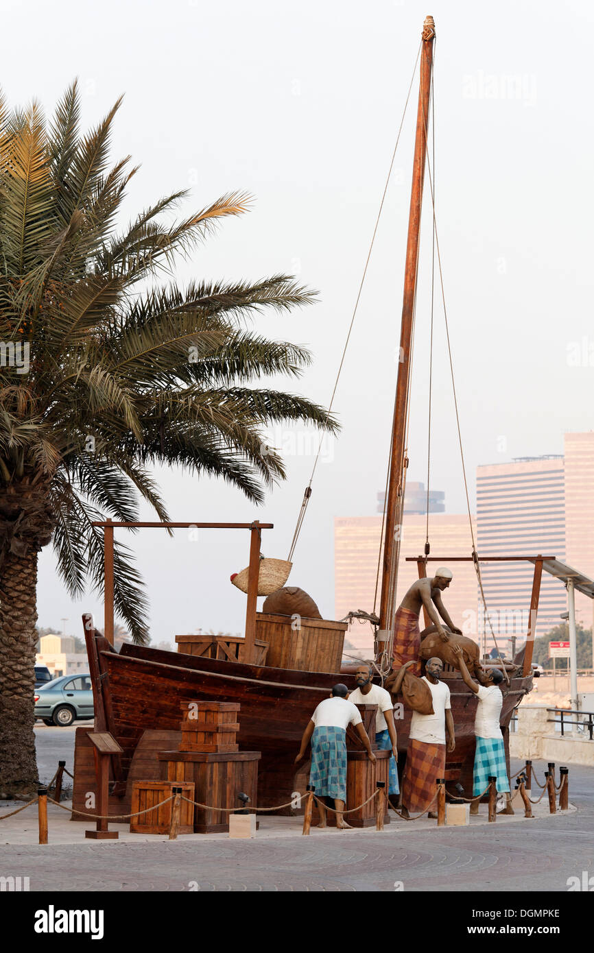 Vessel loading hi-res stock photography and images - Alamy