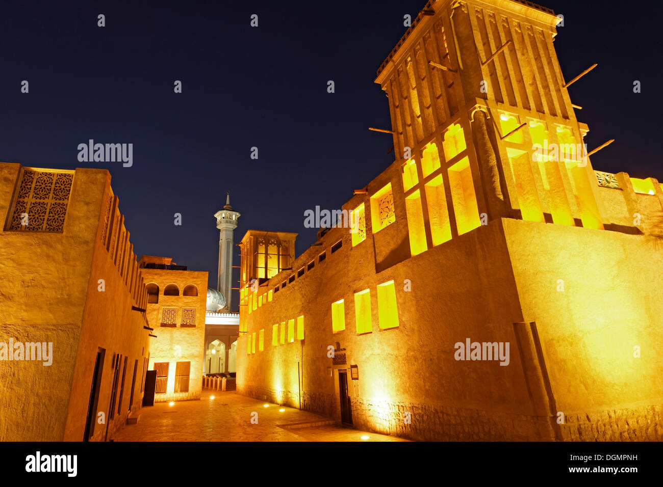 Mosque minaret old houses hi-res stock photography and images - Alamy