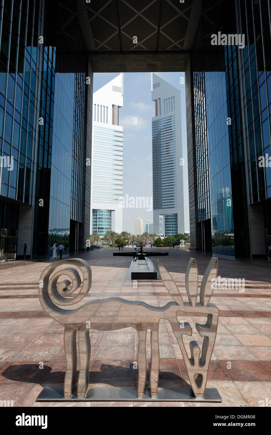 Gate building dubai hi-res stock photography and images - Alamy