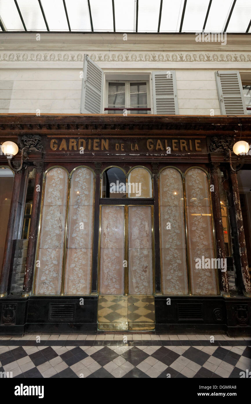 Paris arcades 19th century hi-res stock photography and images - Alamy