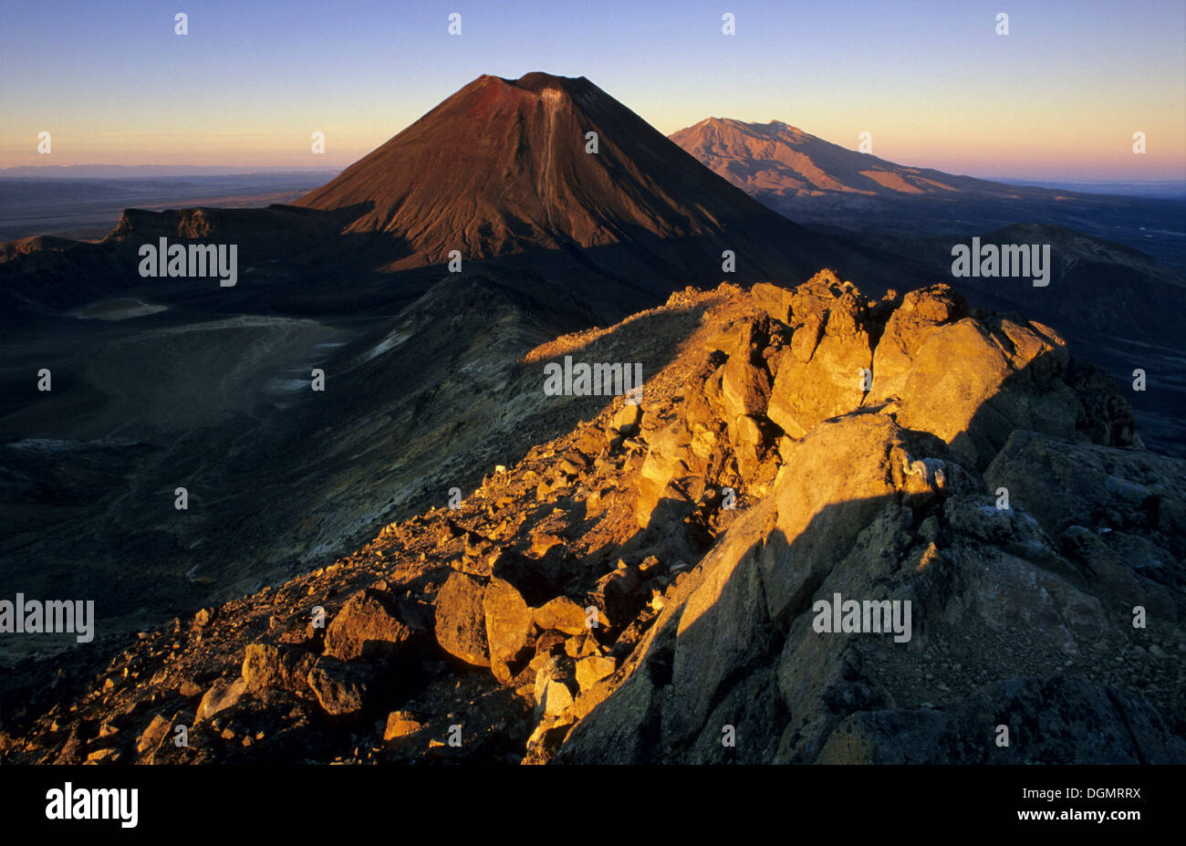 Mount ruapehu hi-res stock photography and images - Alamy