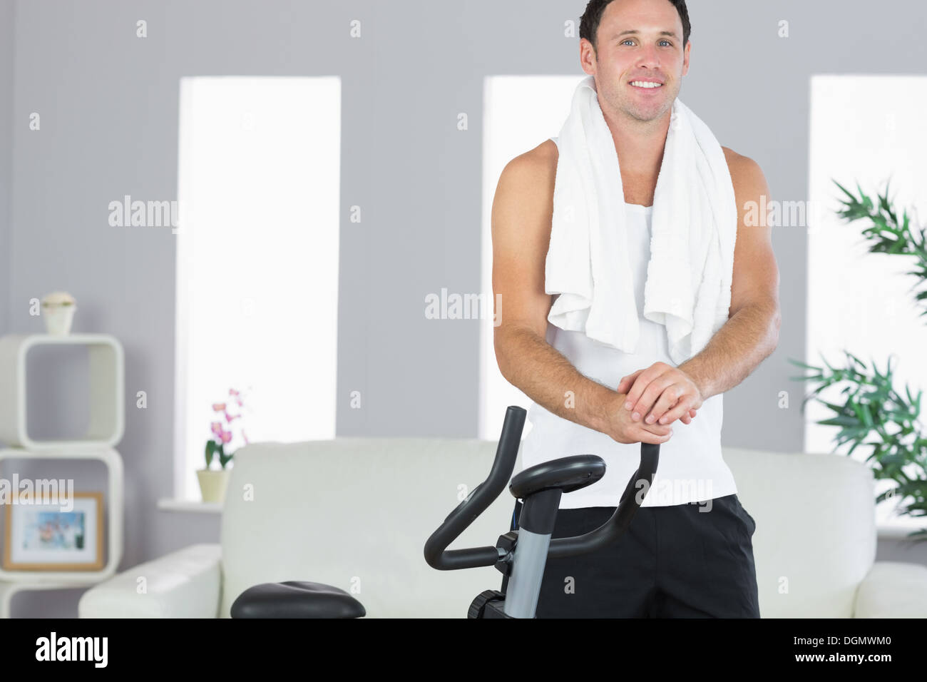 Sporty standing hi-res stock photography and images - Alamy