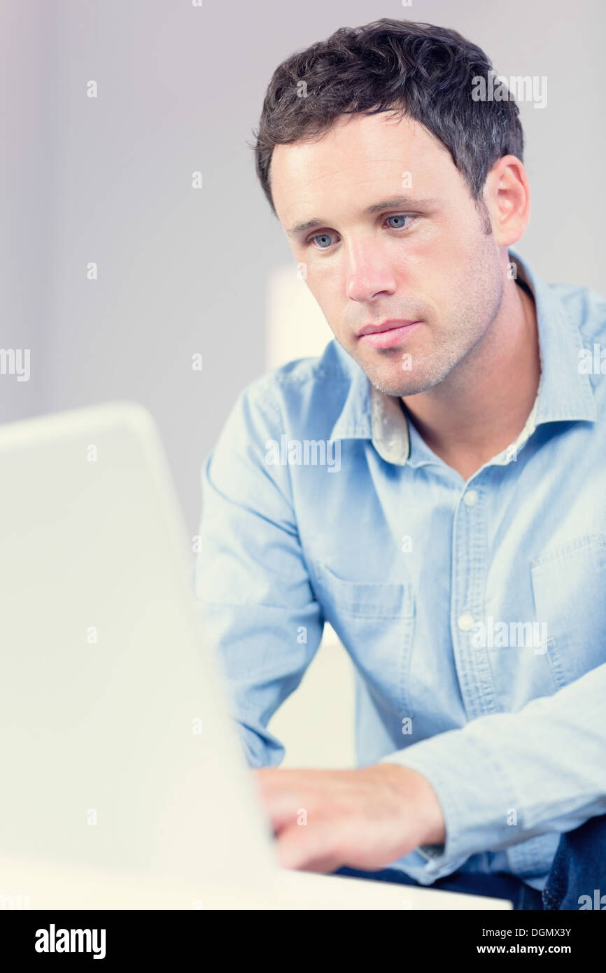 Casual man hi-res stock photography and images - Alamy