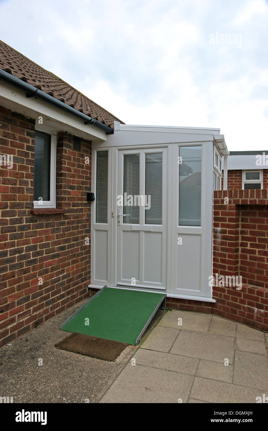 Disabled ramp uk hi-res stock photography and images - Alamy