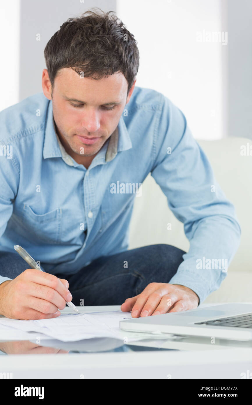 Content writing hi-res stock photography and images - Alamy