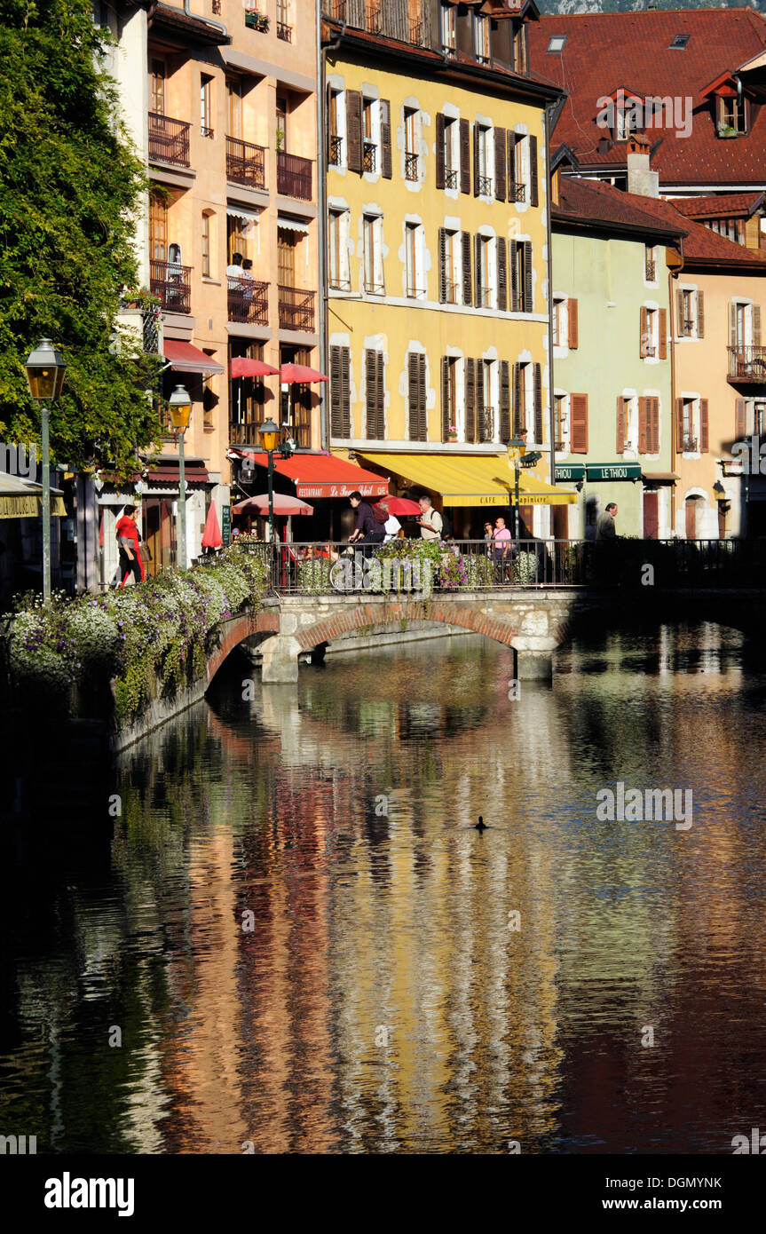 Buildings on the River Thiou waterfront in Annecy, France Stock Photo ...