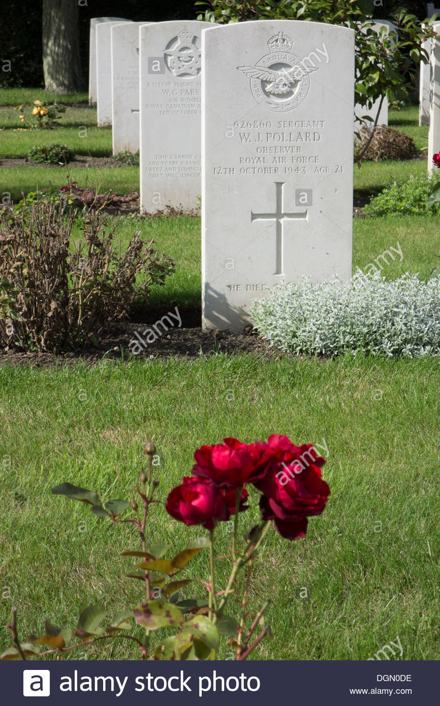 Cwgc Headstones Stock Photos & Cwgc Headstones Stock Images - Alamy