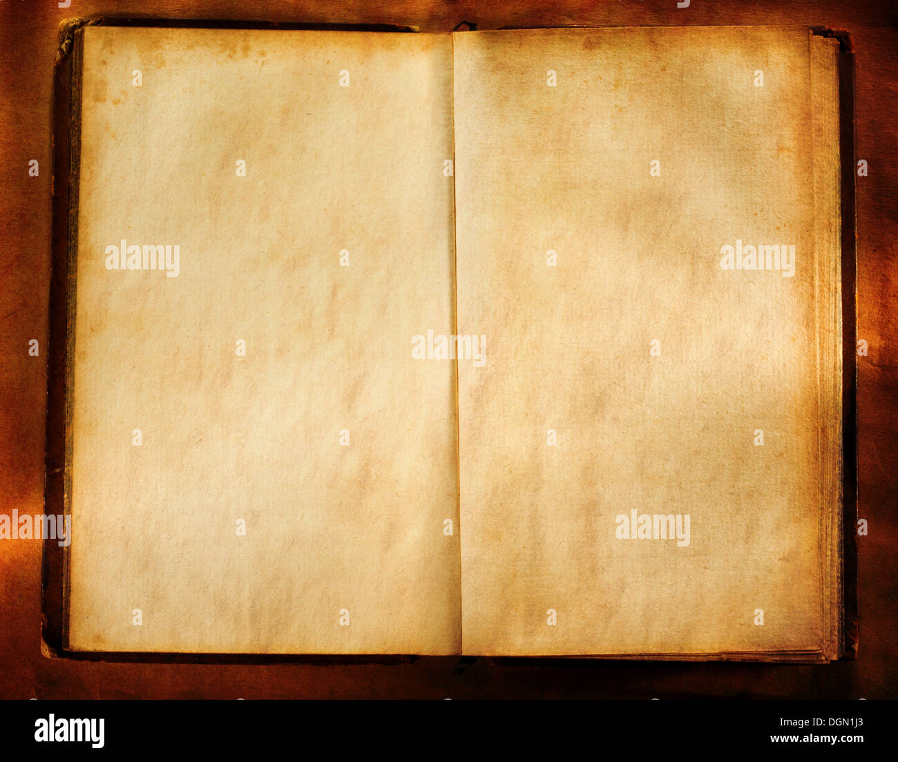 Vintage note book hi-res stock photography and images - Alamy