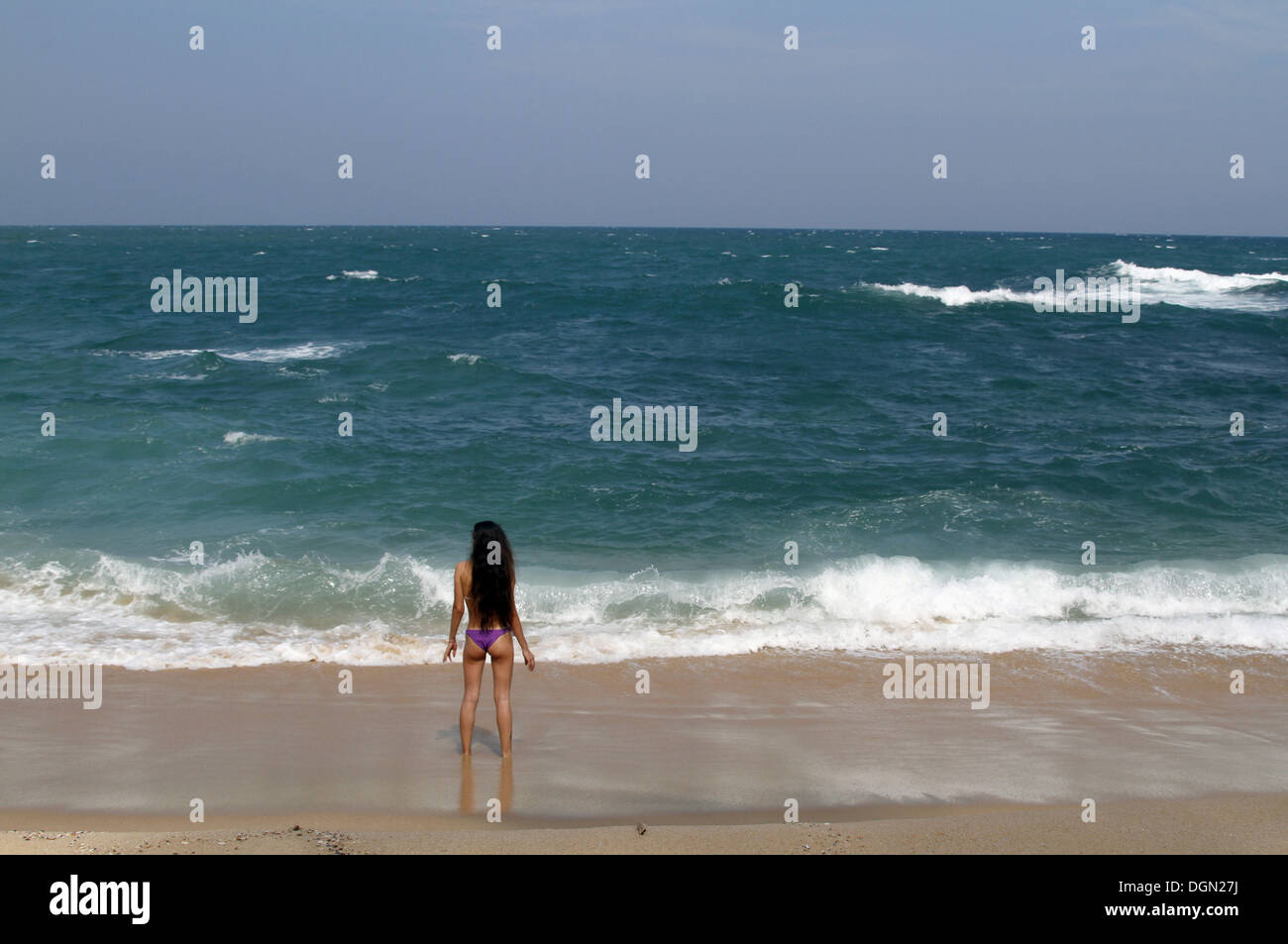 Indian bikini model hi-res stock photography and images - Alamy