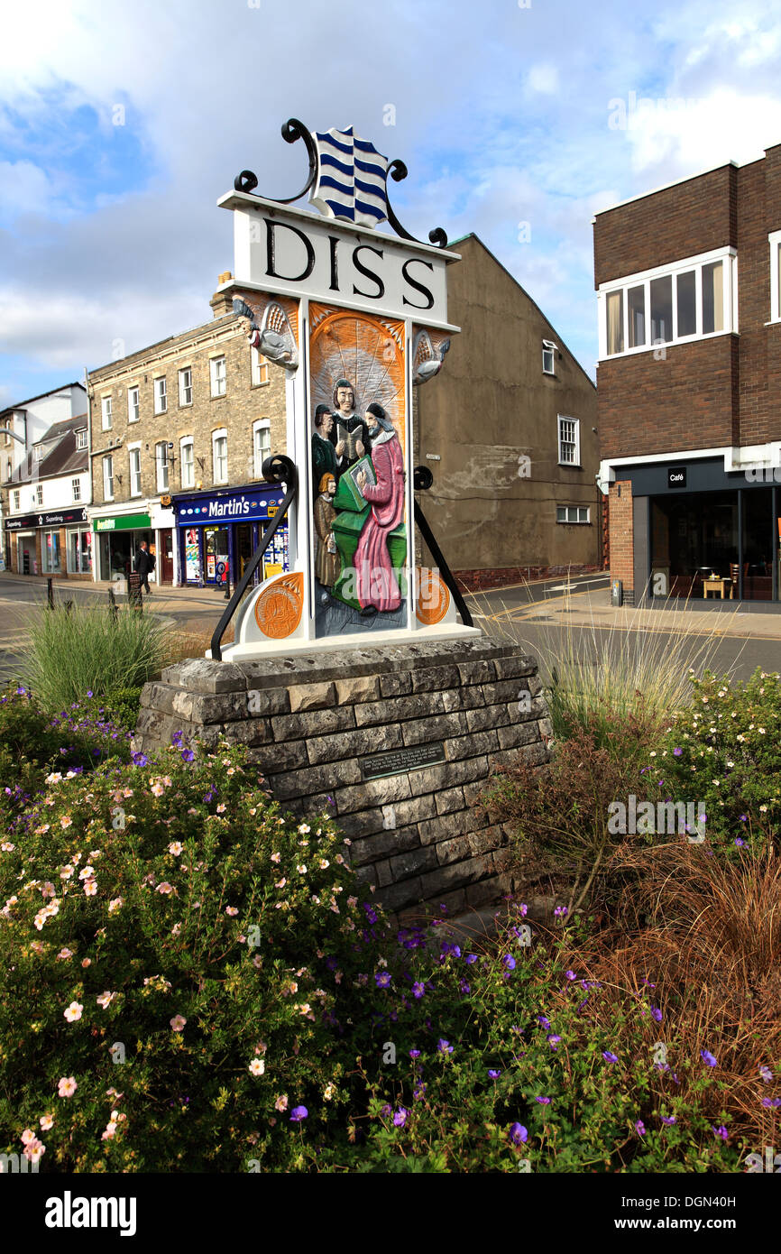 Diss town sign, market town of Diss, Norfolk, England, Britain, UK ...