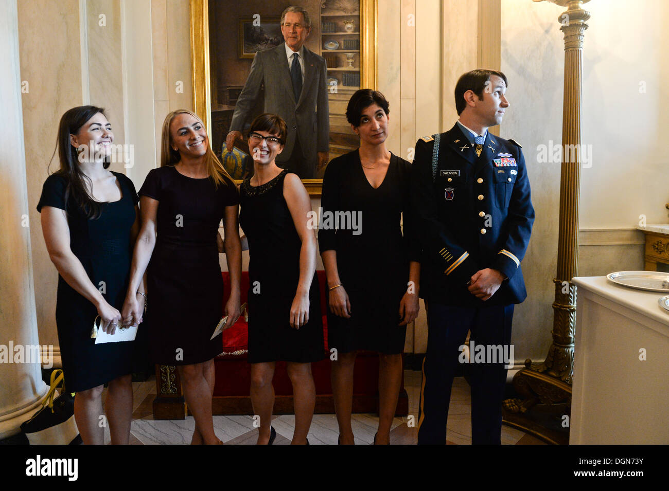 Former U.S. Army Capt. William D. Swenson, a Medal of Honor recipient ...