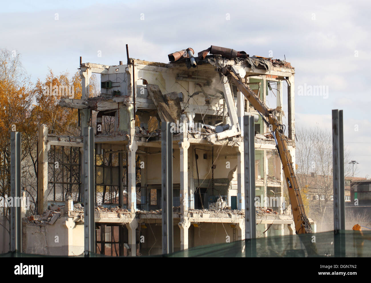 The car breaks down building Stock Photo - Alamy