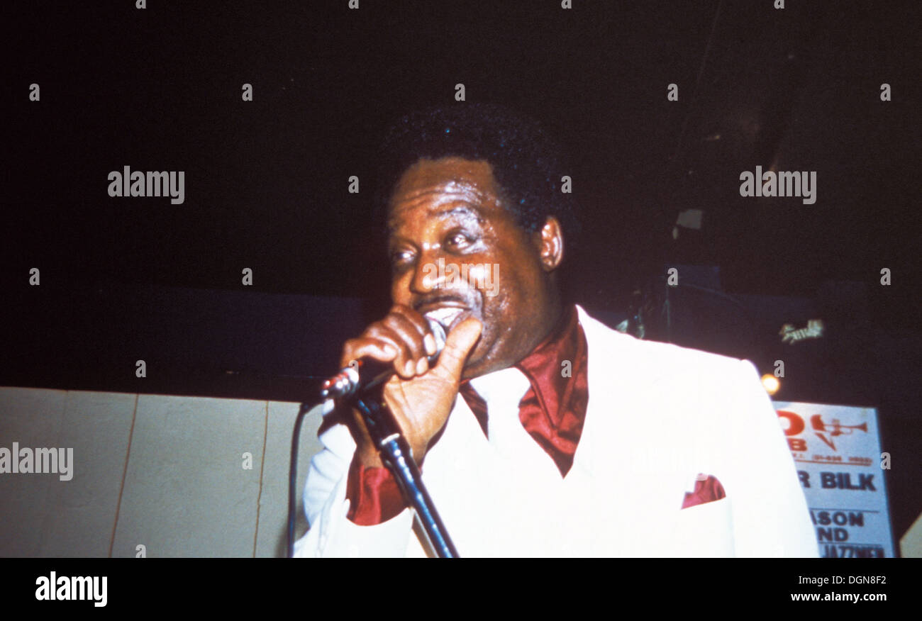 Musiucian hi-res stock photography and images - Alamy