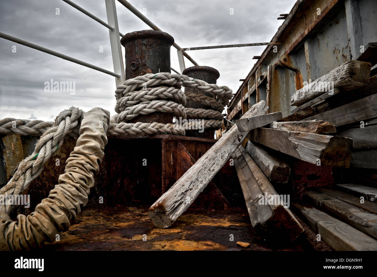 Old abandoned bulk ship hi-res stock photography and images - Alamy
