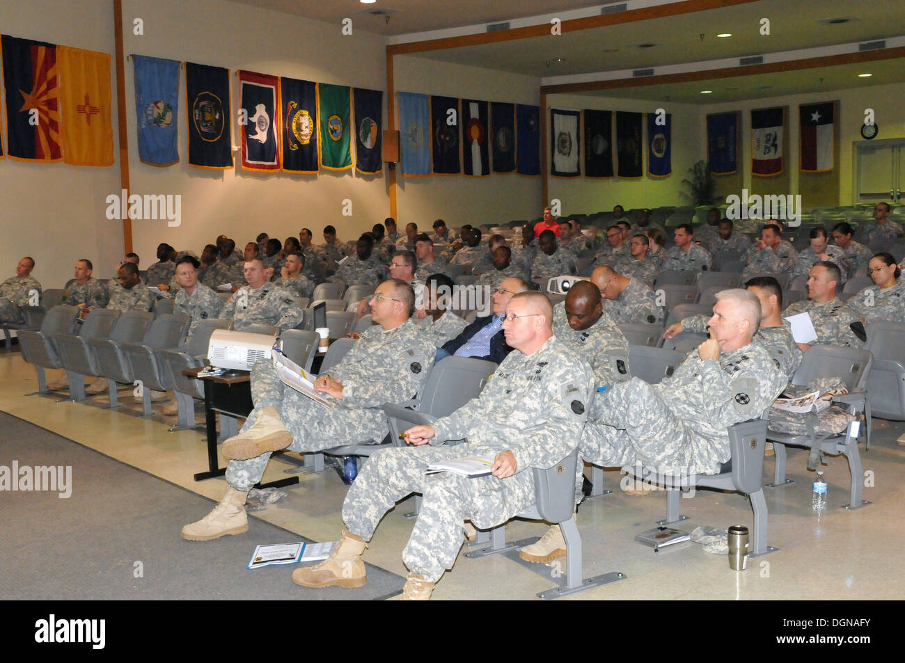 Logisticians hi-res stock photography and images - Alamy