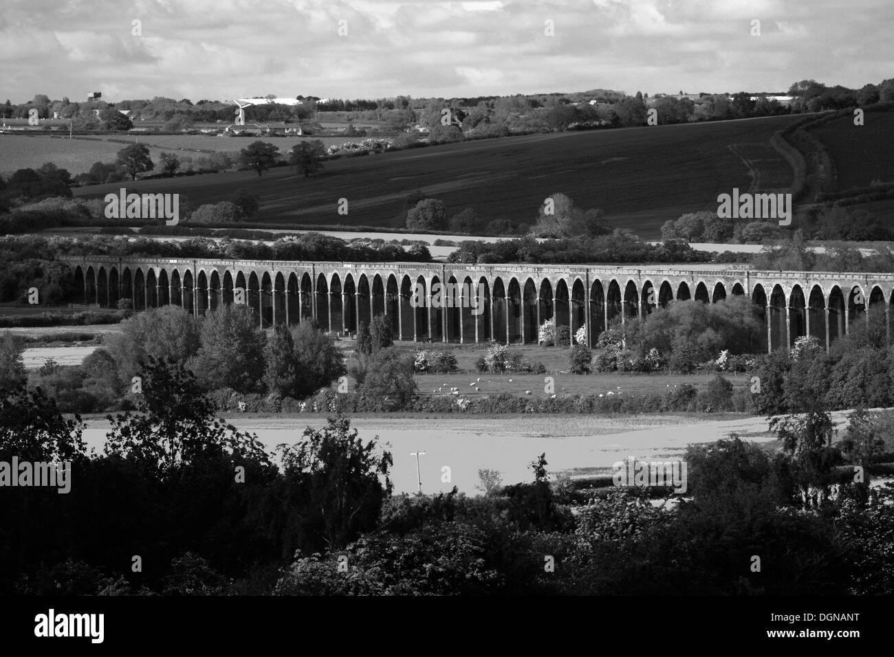 Summer view of the Harringworth Railway Viaduct, river Welland valley ...