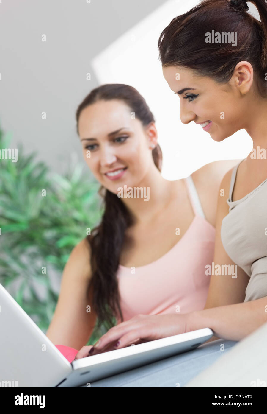 Attractive working woman women hi-res stock photography and images - Alamy
