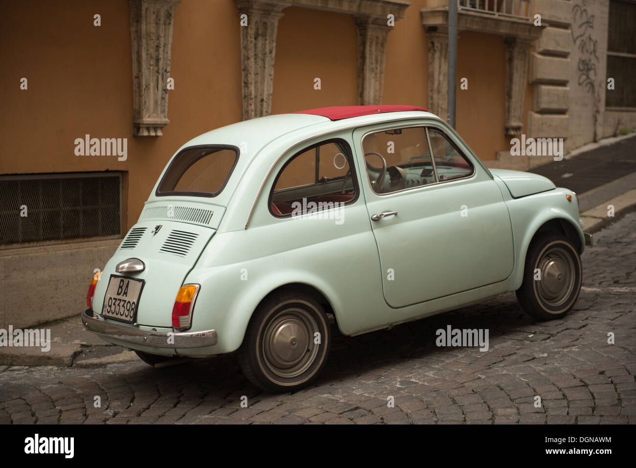 Fiat 500 rome hi-res stock photography and images - Alamy