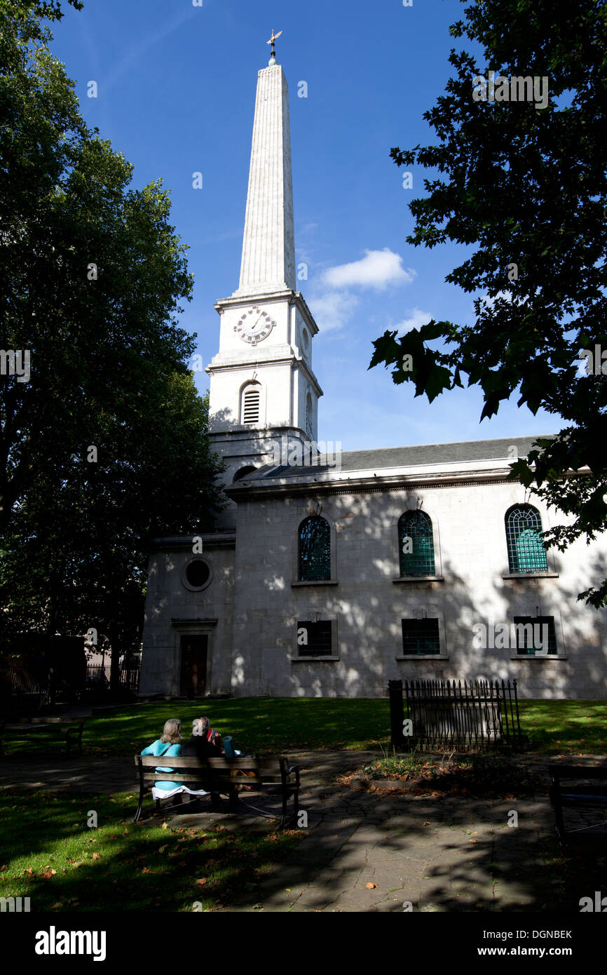St lukes church old street hi-res stock photography and images - Alamy