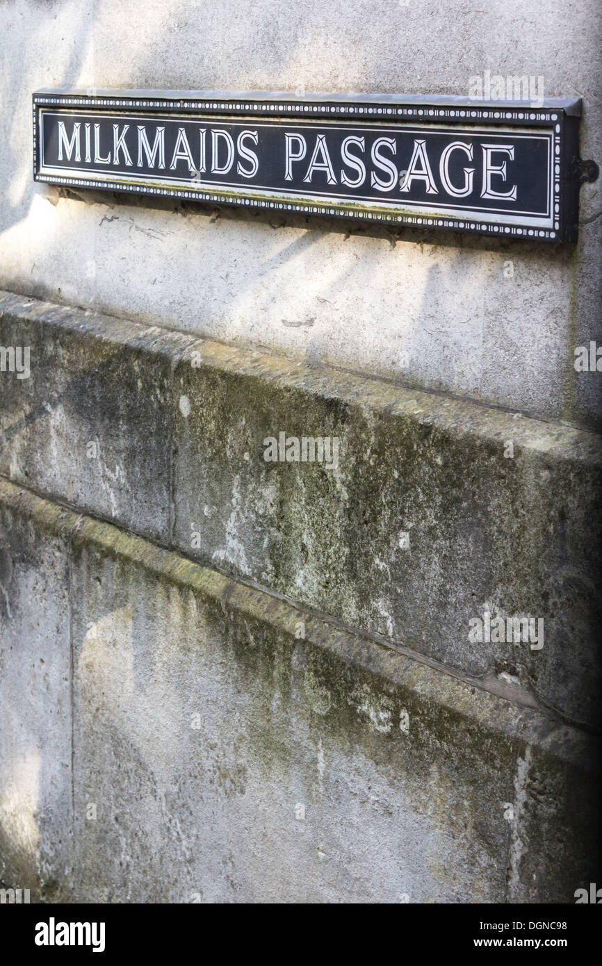 Milkmaids Passage Sign, near Green Park, London Stock Photo - Alamy