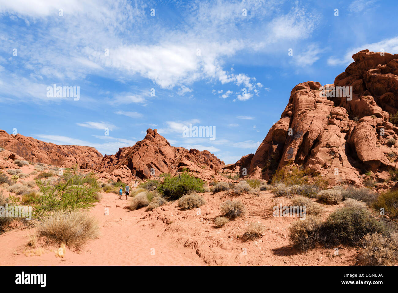 Walkers on the Mouse Tank Trail, Valley of Fire State Park, north of ...
