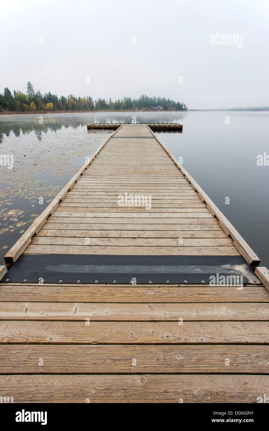Wooden dock on lake Stock Photo - Alamy