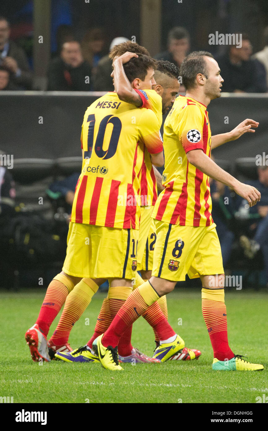 Messi champions league goal 2013 hi-res stock photography and images ...