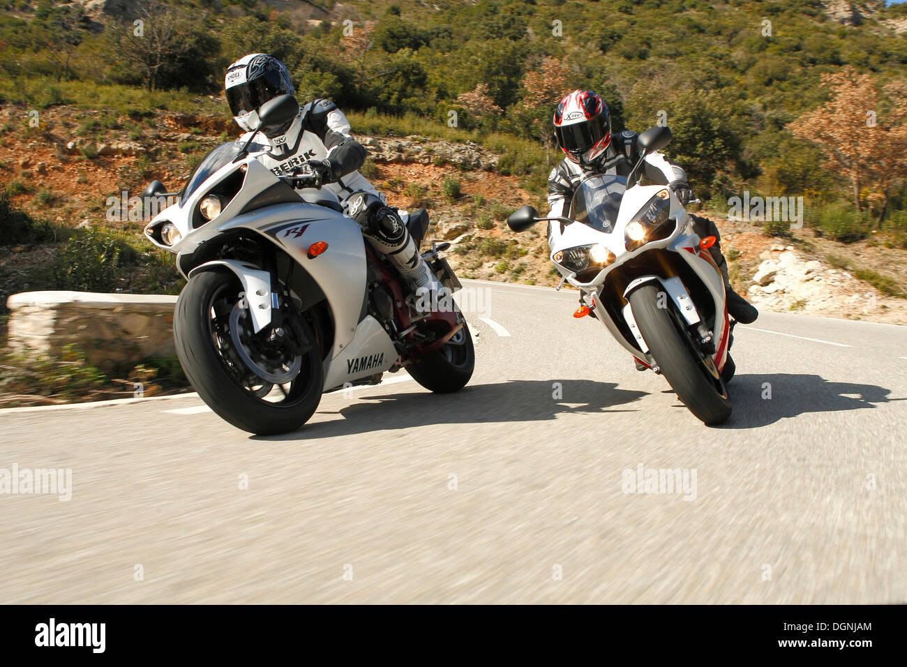 Two Yamaha YZF R1 motorcycles Stock Photo - Alamy