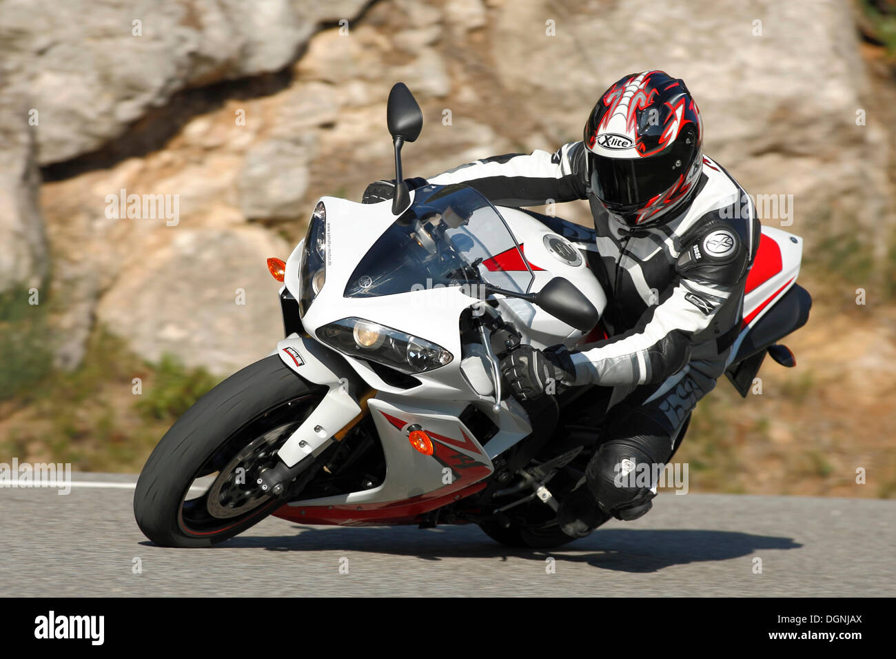 Yamaha YZF R1 2008, motorcycle Stock Photo - Alamy