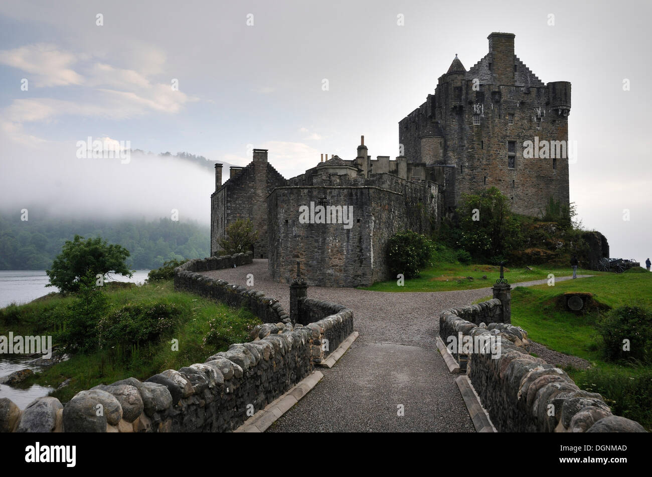 Scottish highlands rain hi-res stock photography and images - Alamy