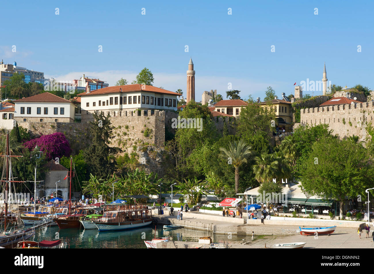 Riviera ports hi-res stock photography and images - Alamy