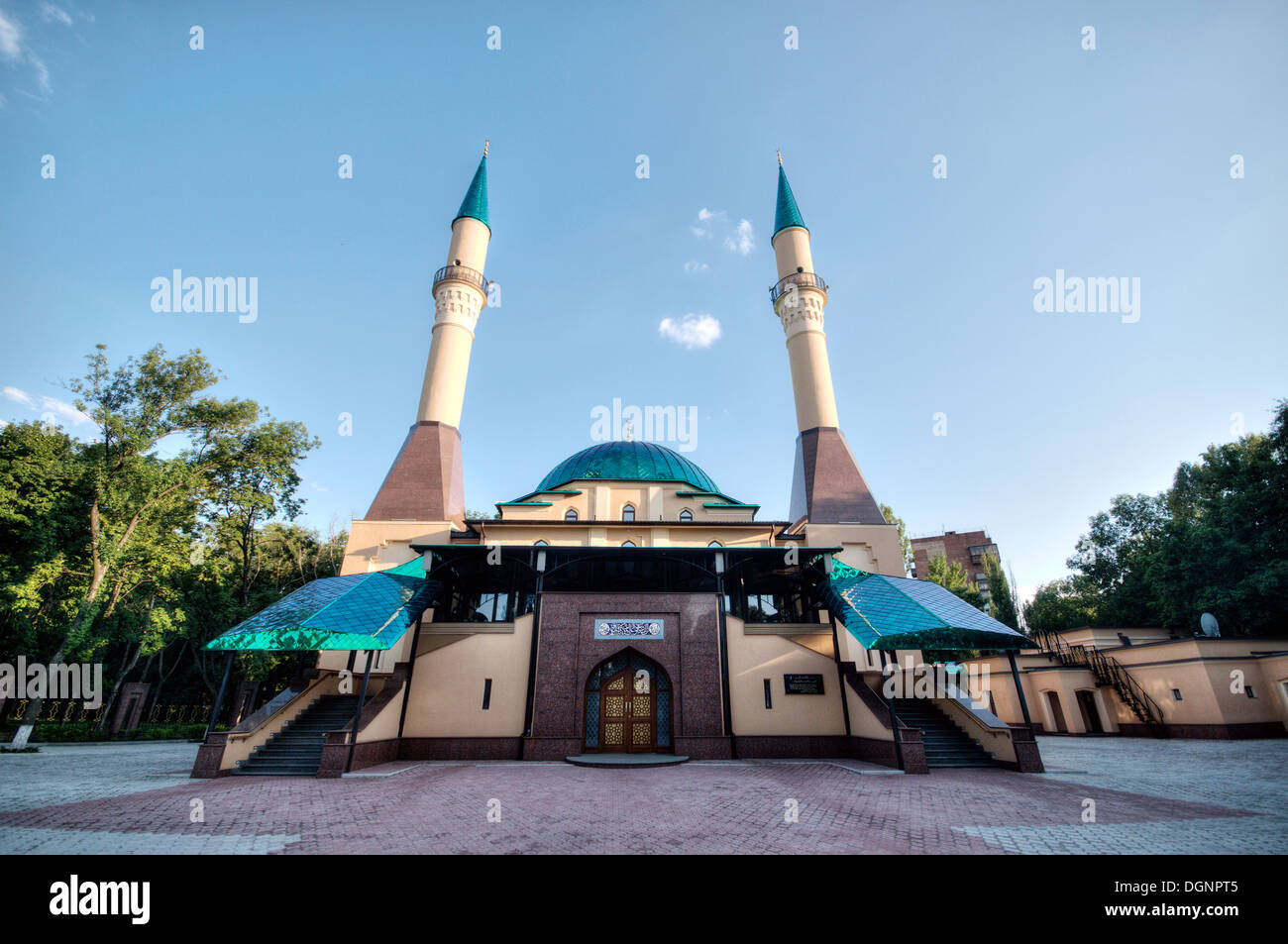 Beautiful sunset Mosque in Donetsk, Ukraine Stock Photo - Alamy