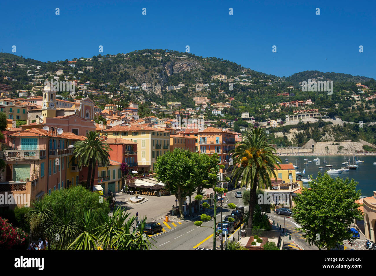 Old town of Villefranche-sur-Mer, Villefranche-sur-Mer, French Riviera ...