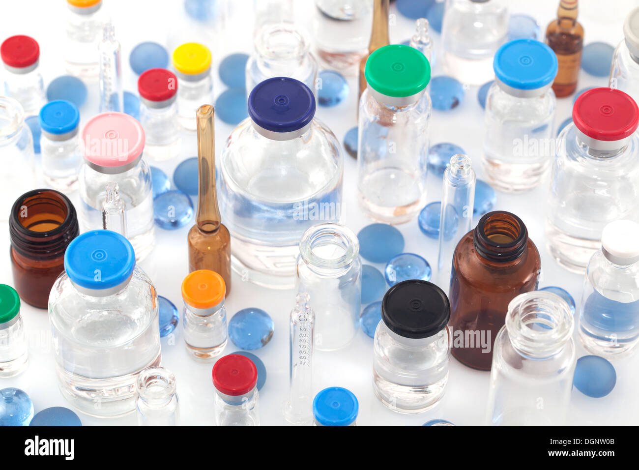 Pharmaceutical glass bottle hi-res stock photography and images - Alamy