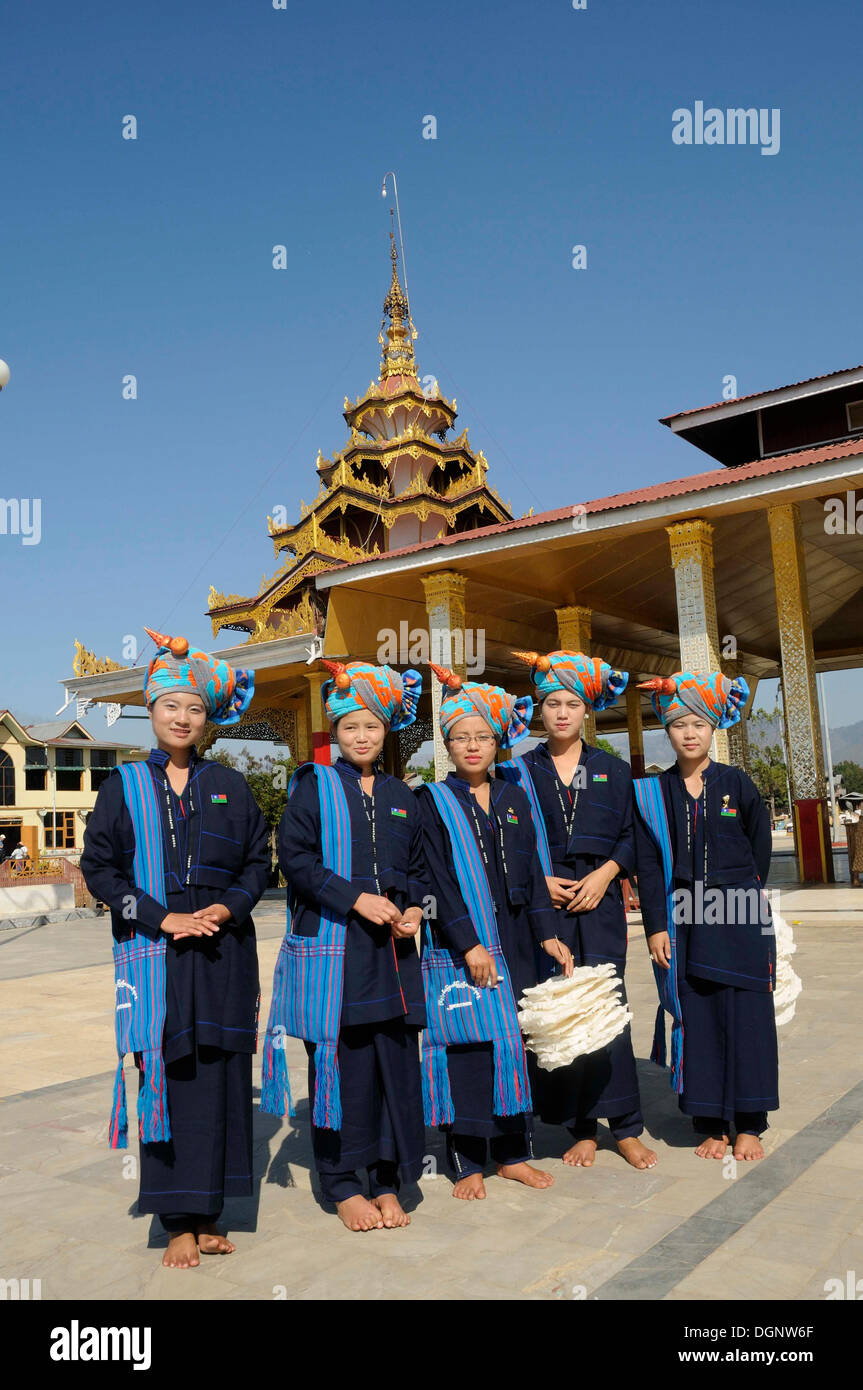 Ethnic shan state costumes hi-res stock photography and images - Alamy