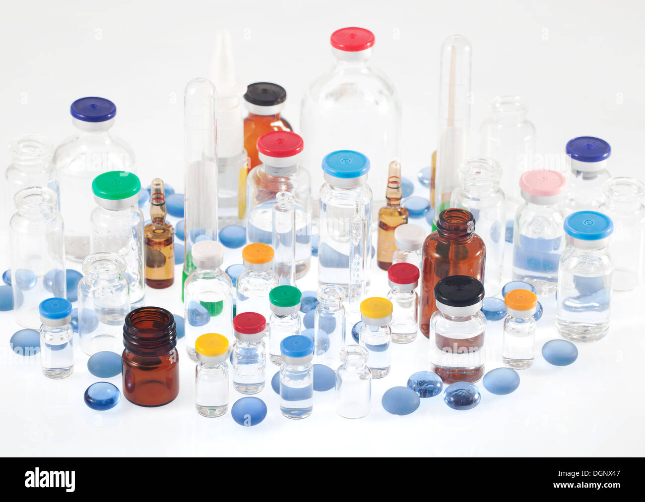 Pharmaceutical vaccine hi-res stock photography and images - Alamy
