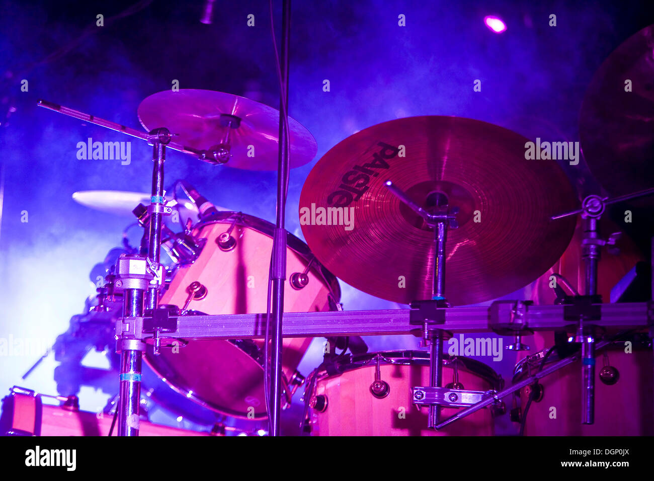 Drum sets hi-res stock photography and images - Alamy
