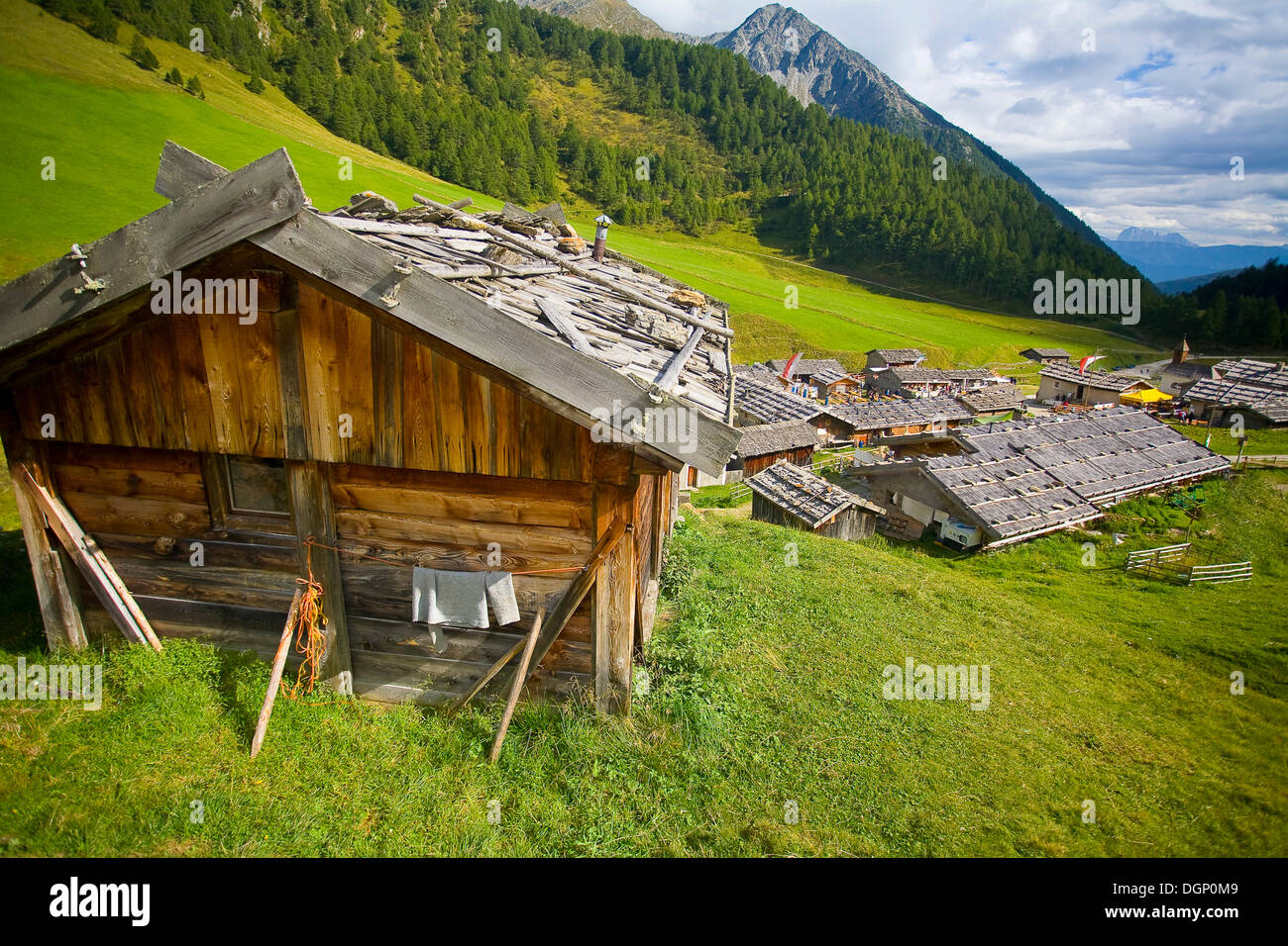 Alp huts roof hi-res stock photography and images - Alamy