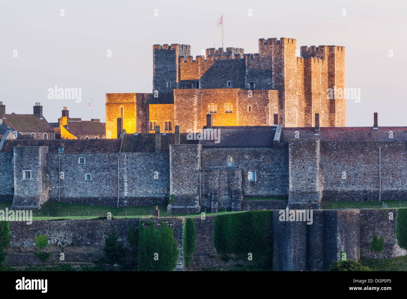 Dover castle night hi-res stock photography and images - Alamy