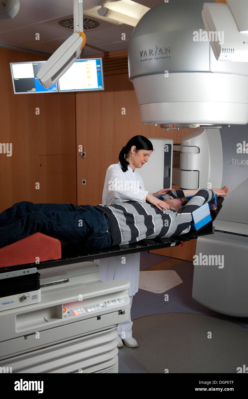 Radiation therapy device hi-res stock photography and images - Alamy