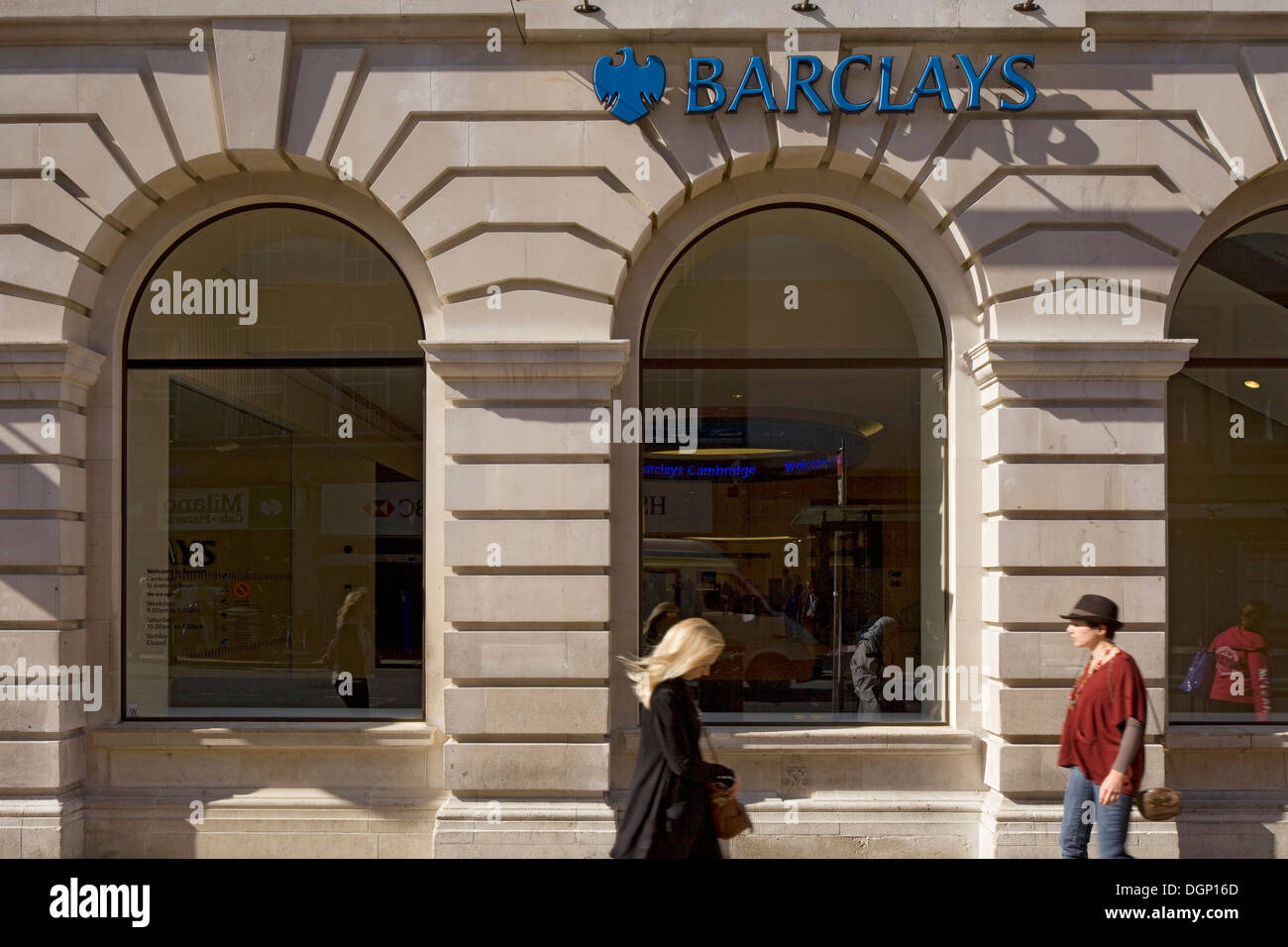 Barclays bank interior hi-res stock photography and images - Alamy