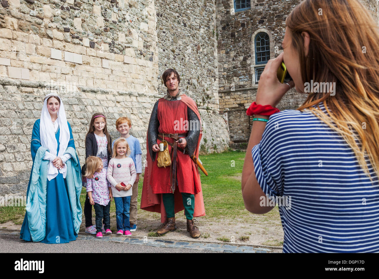 Medieval children hi-res stock photography and images - Alamy