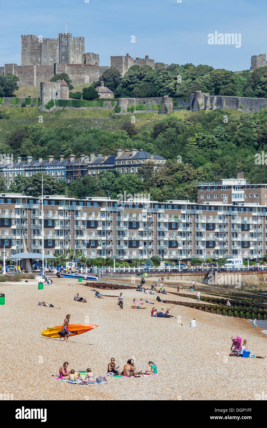 Dover beach kent hi-res stock photography and images - Alamy