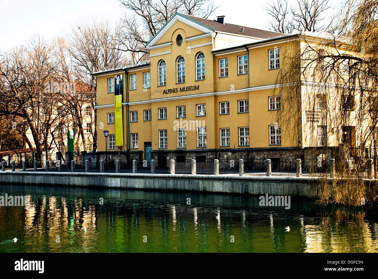 Alpine Museum on Isar River, Munich, Bavaria Stock Photo - Alamy