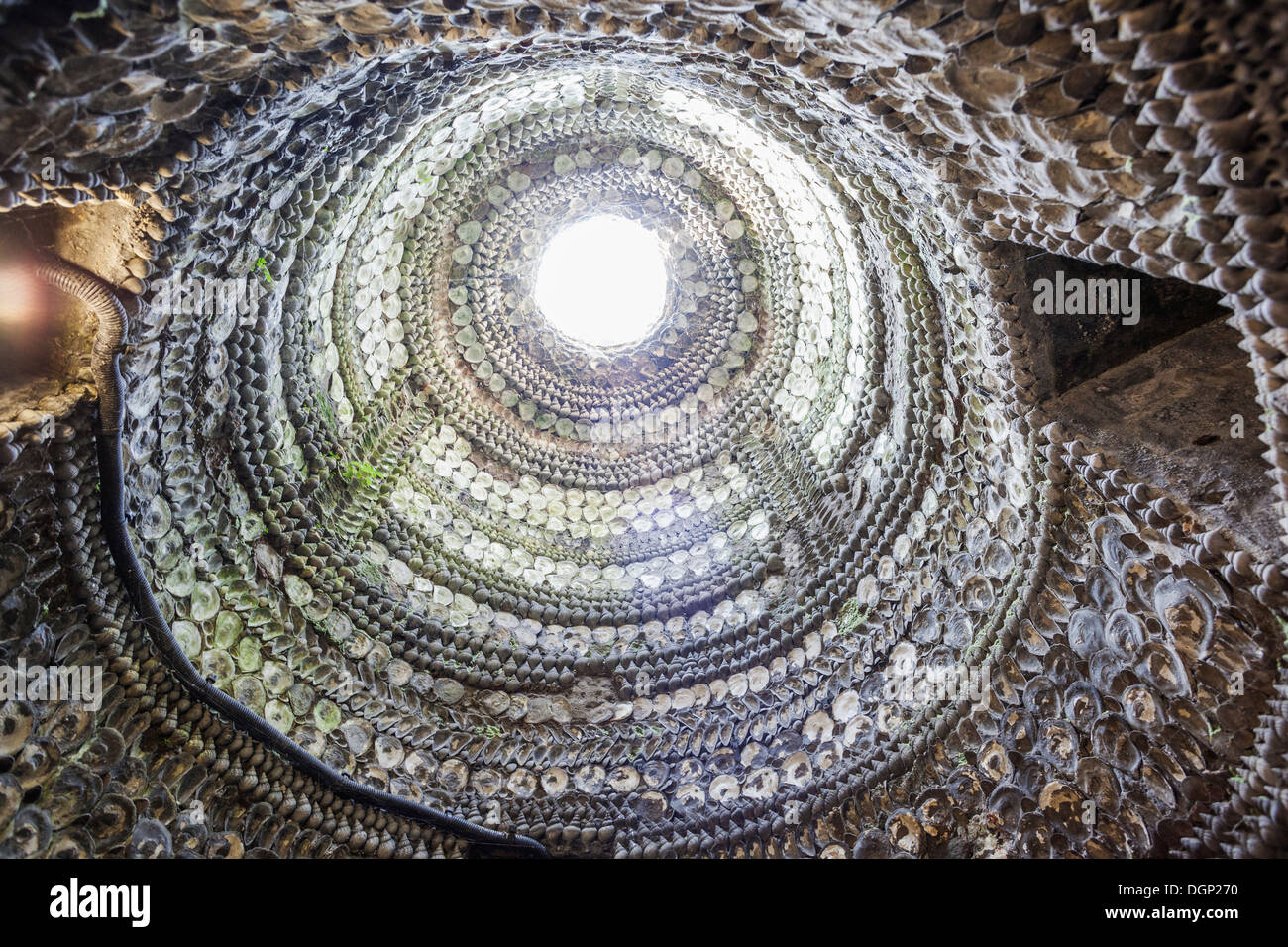 Margate shell grotto hi-res stock photography and images - Alamy